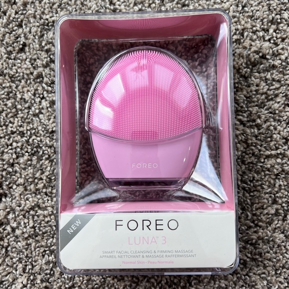 FOREO | Skincare | New Foreo Luna 3 | Poshmark